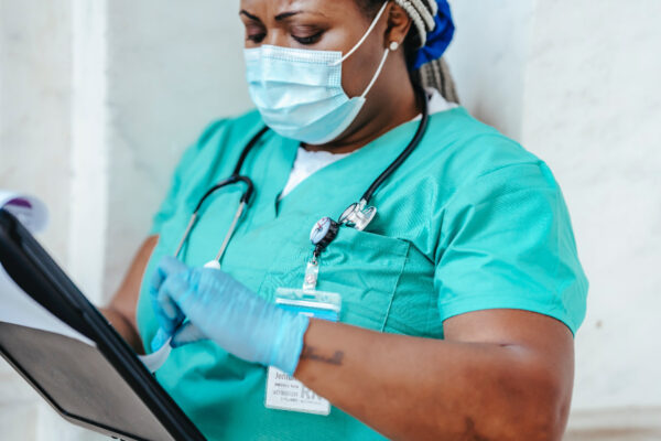 Surviving Night Shift as a Nurse: 7 Tips to Finish Strong